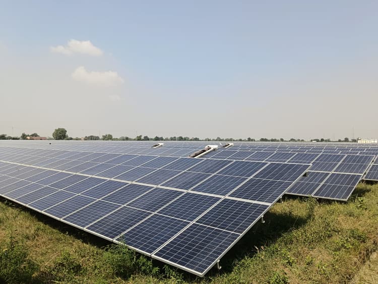 Improving performance ratio in utility-scale solar plants India ...